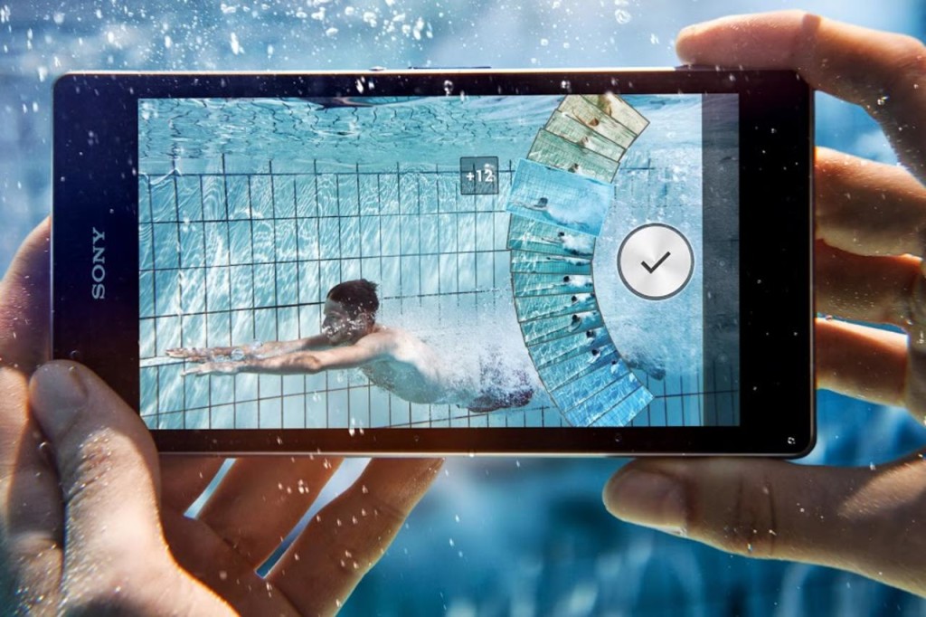 Sony Xperia Z3+ is waterproof - GearOpen.com