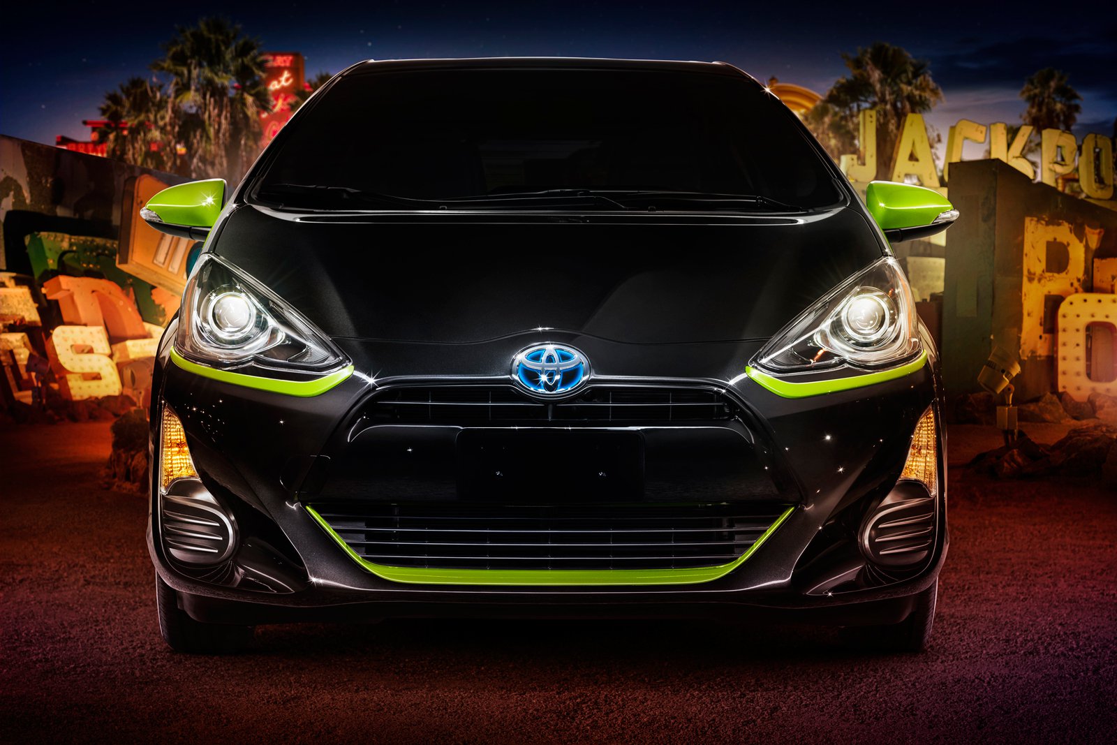 Toyota Prius c Persona Series is limited to 1500 units - GearOpen.com