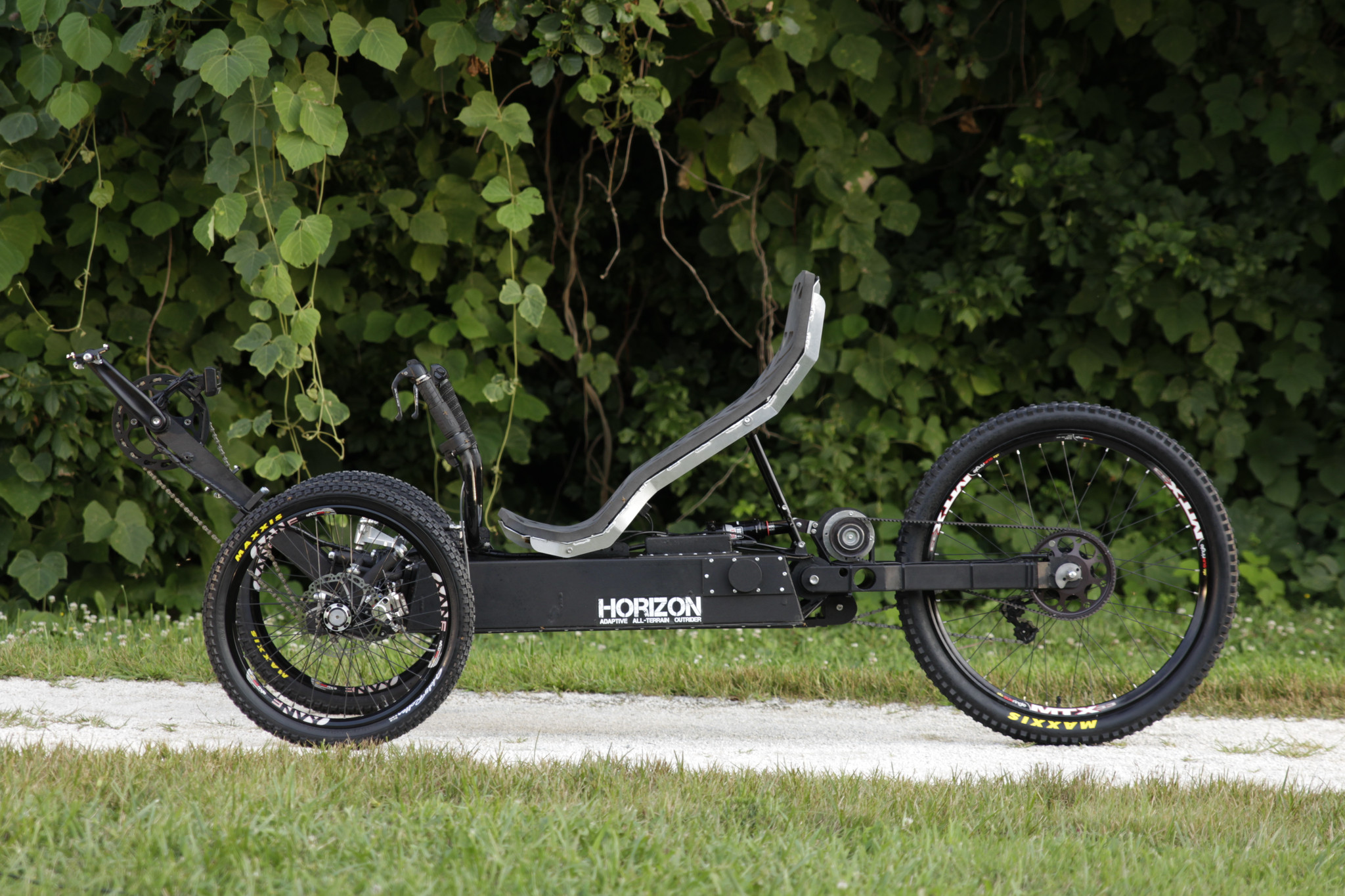 Outrider USA Horizon Is An Off-Road Vehicle Anyone Can Ride - GearOpen.com