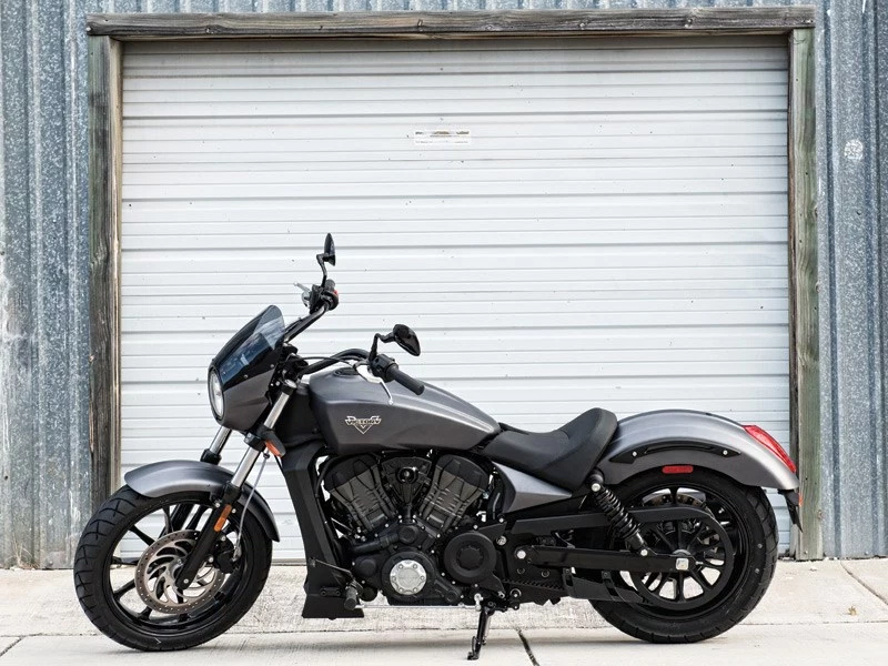 2017 Victory Octane First Look Review - GearOpen.com