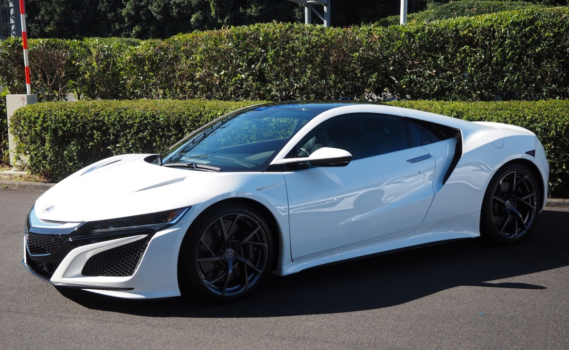 The big tech behind the 2017 Acura NSX specs - GearOpen.com
