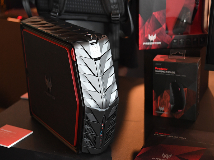 Acer Predator G1 Hands-on : Desktop is Ready for the Road - GearOpen.com