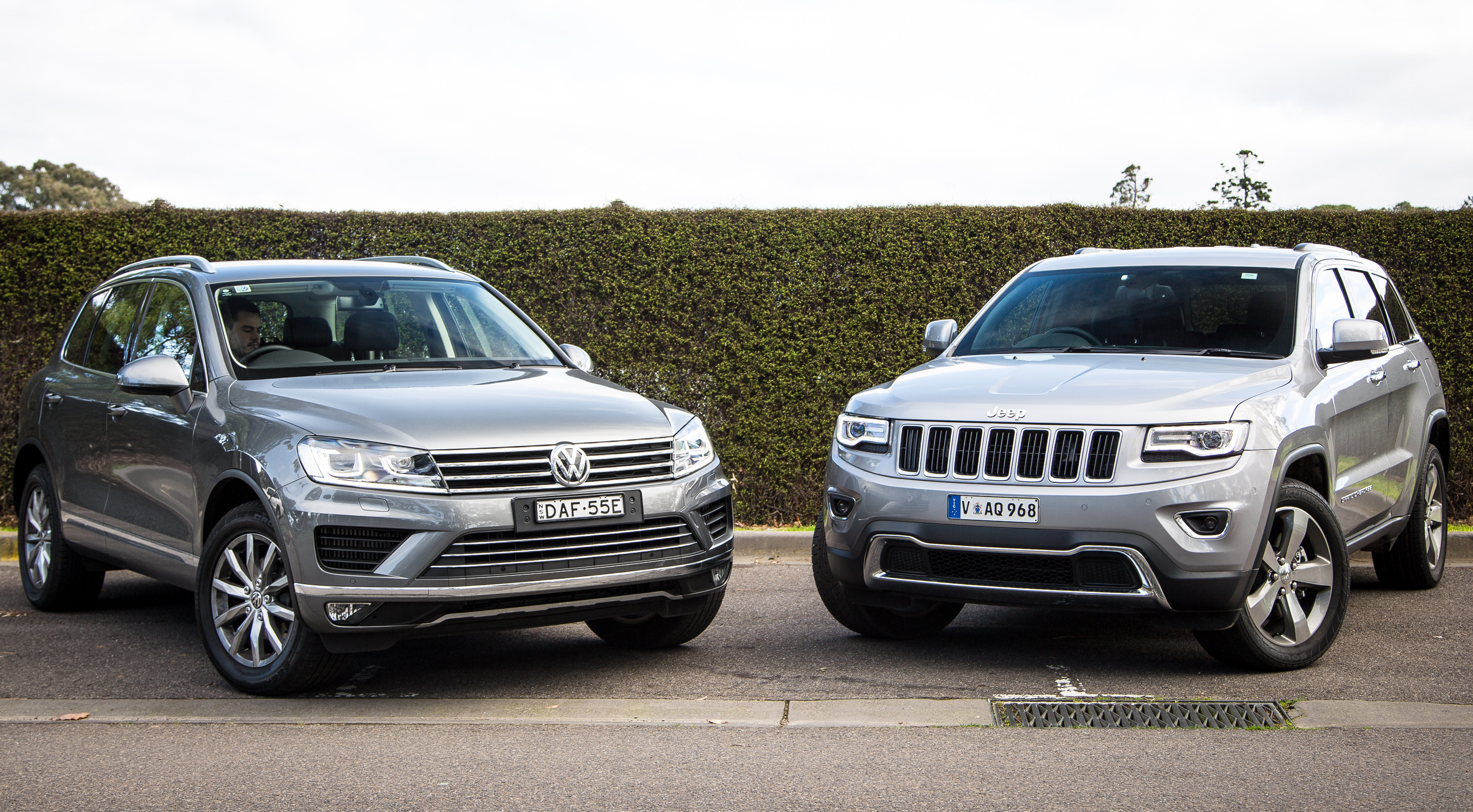 2016 Jeep Grand Cherokee Limited v Volkswagen Touareg 150TDI comparison ...