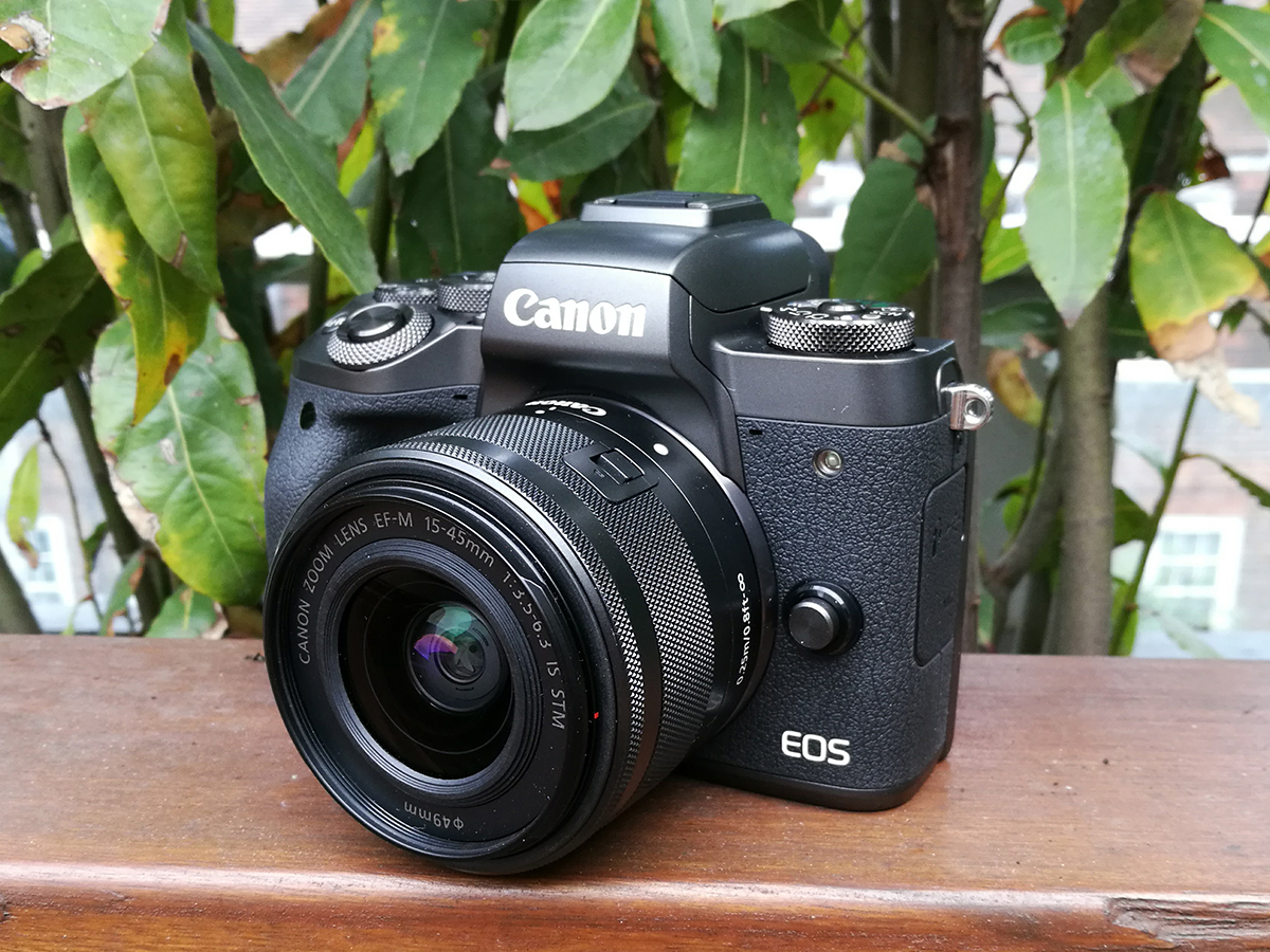 Canon EOS M5 : What you need to know - GearOpen.com