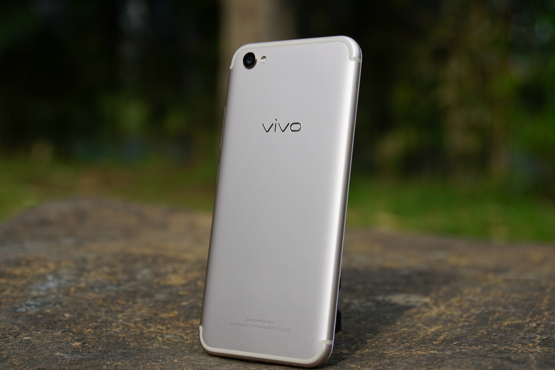 Vivo V5 Plus Review : All Hype or All Right? - GearOpen.com