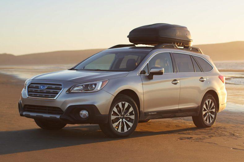 2017 Subaru Outback 2.5i Touring Review: The Charm Wagon - GearOpen.com