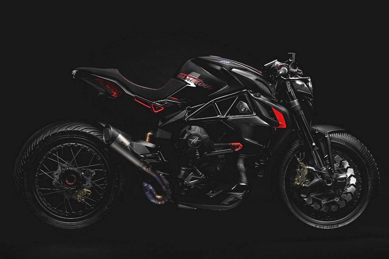 2017 MV Agusta RVS#1 Review - GearOpen.com