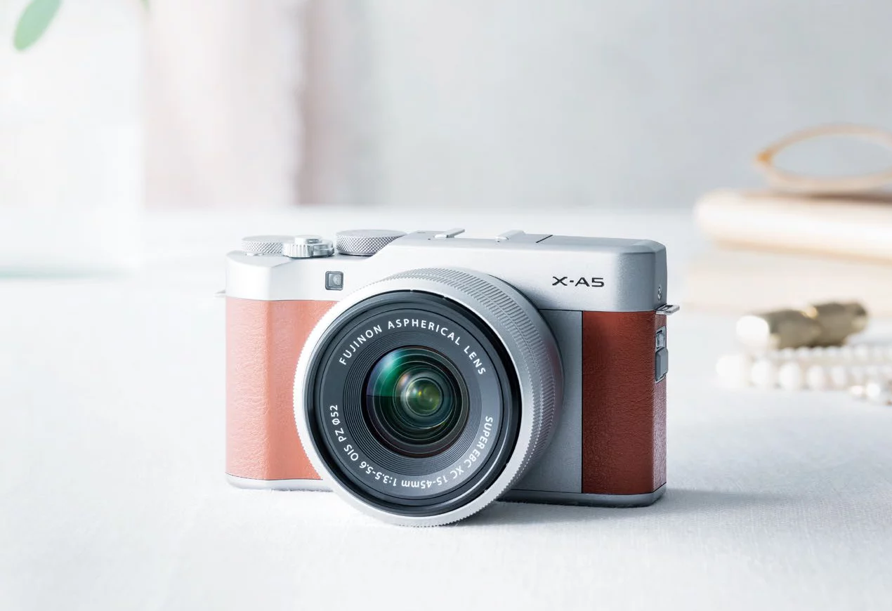 FUJIFILM X-A5 Hands-on Review : First Impressions - GearOpen.com