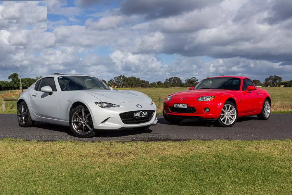 Mazda MX-5 Roadster Coupe & MX-5 Retractable Fastback Comparison ...