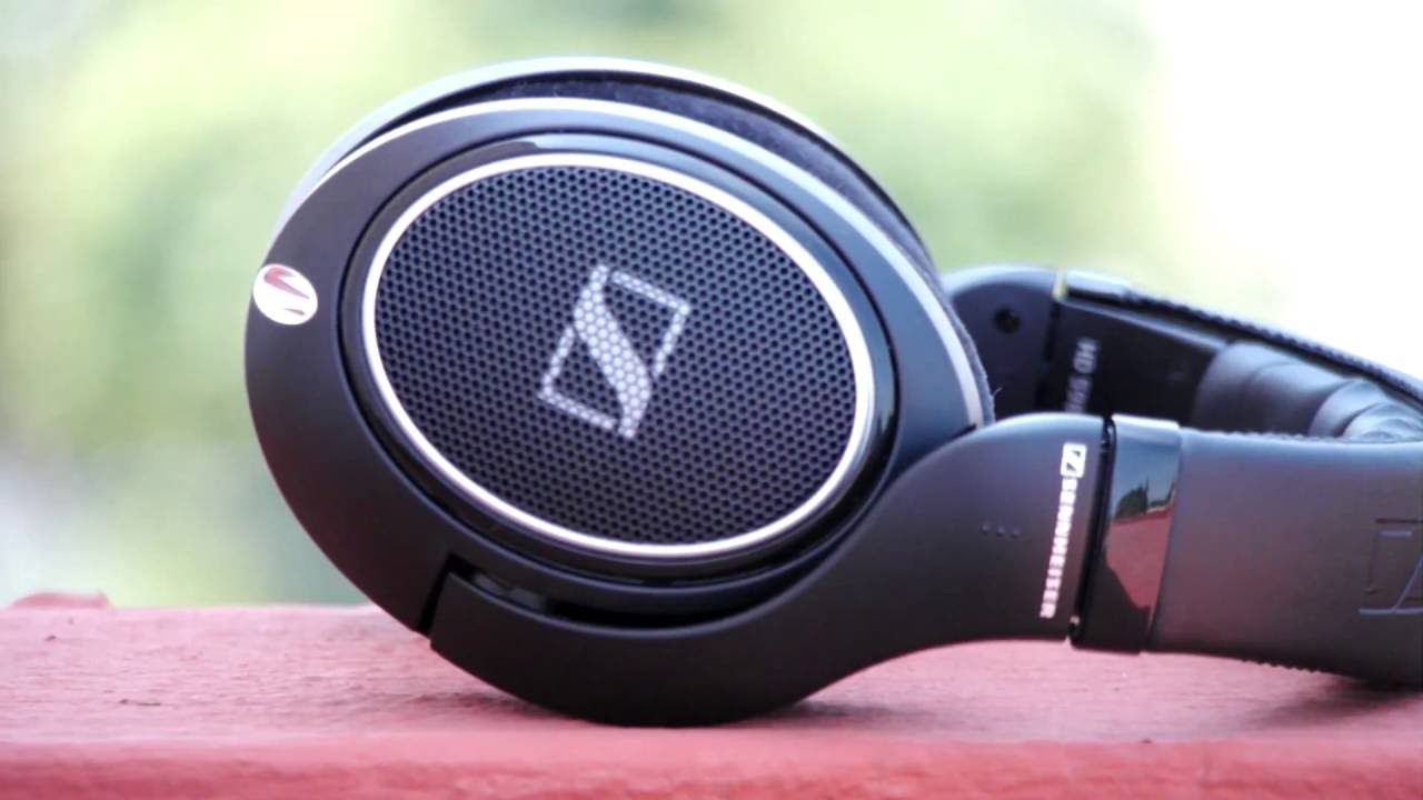 Sennheiser HD 598 CS review: Spacious fit, spacious sound - GearOpen.com