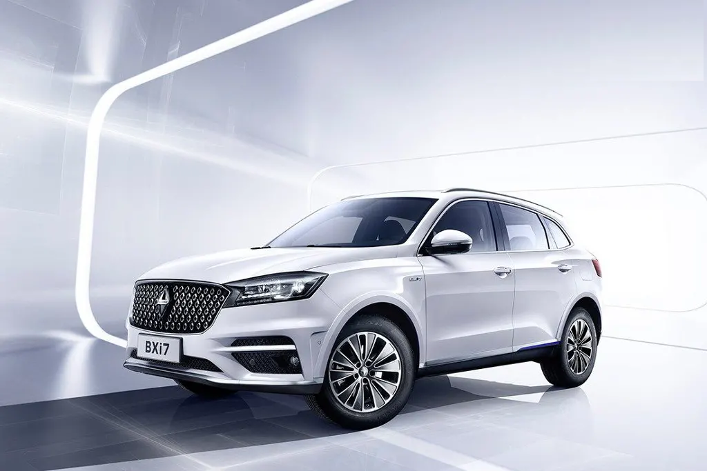 Borgward reveals BX6 and pure-electric BXi7 - GearOpen.com