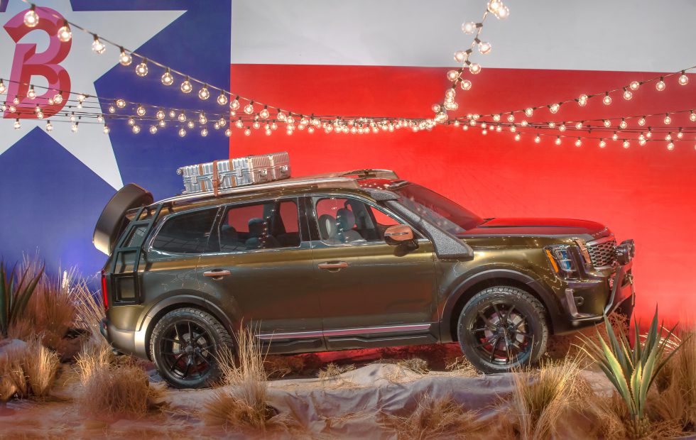 2020 Kia Telluride eight-seat SUV previewed with Texas-themed runway ...