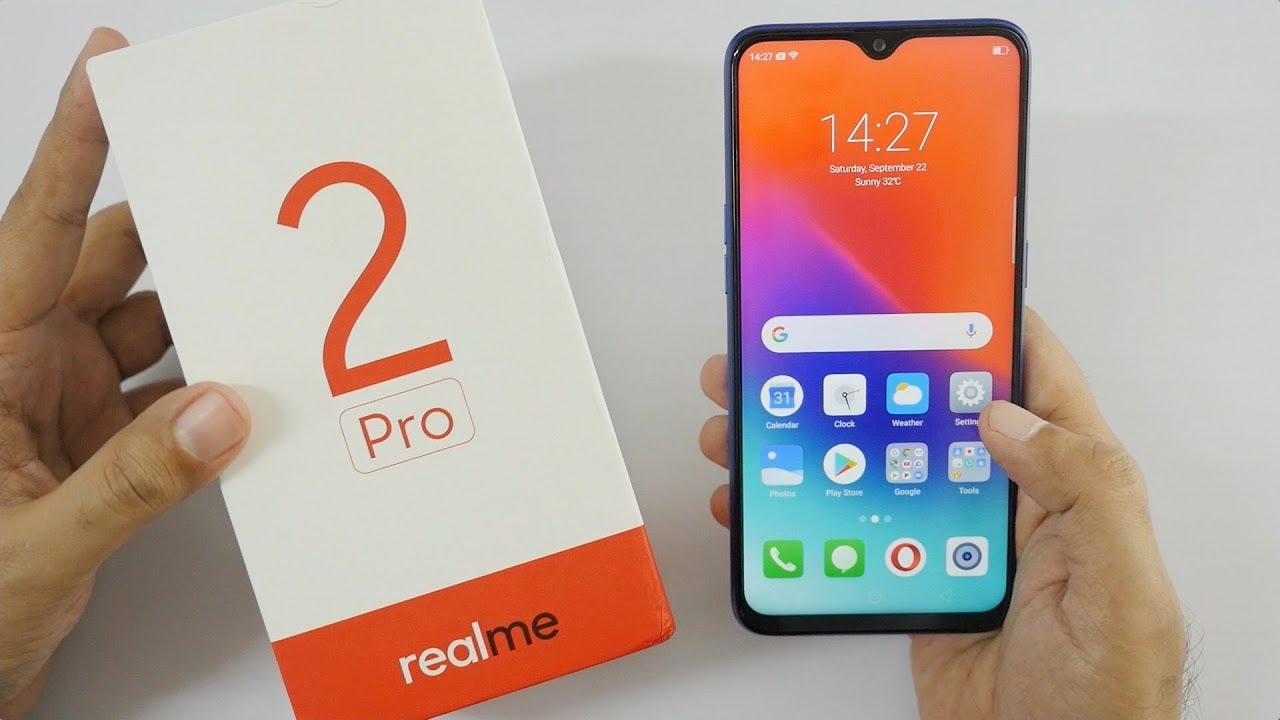 Realme 2 Pro Review - GearOpen.com