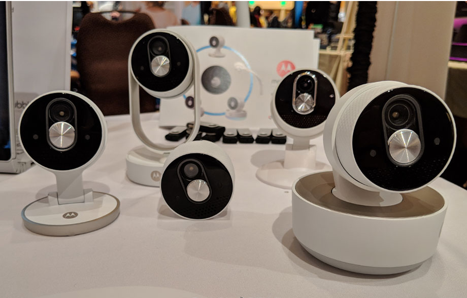 Motorola Home Mods hands-on: One camera, many mounts - GearOpen.com