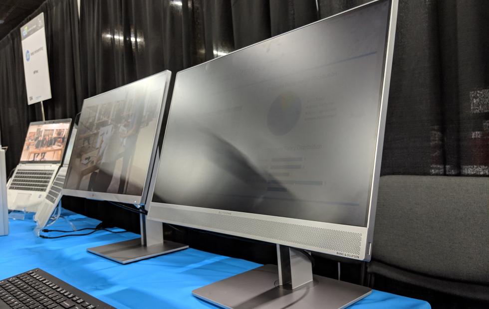 HP EliteDisplay E243p Sure View Monitor keeps shoulder surfers out ...