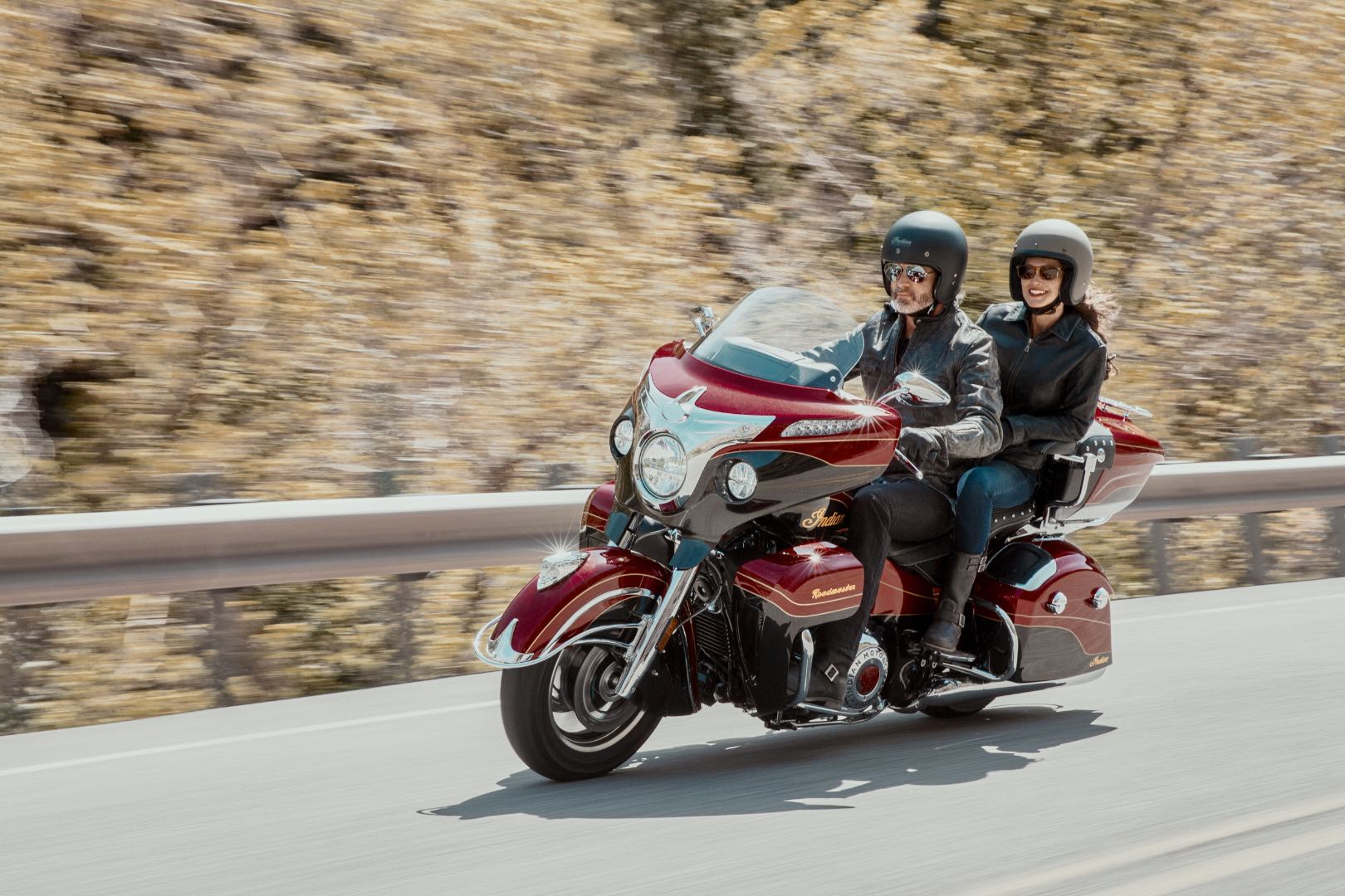 2019 Indian Roadmaster Elite First Look | 8 Fast Facts - GearOpen.com