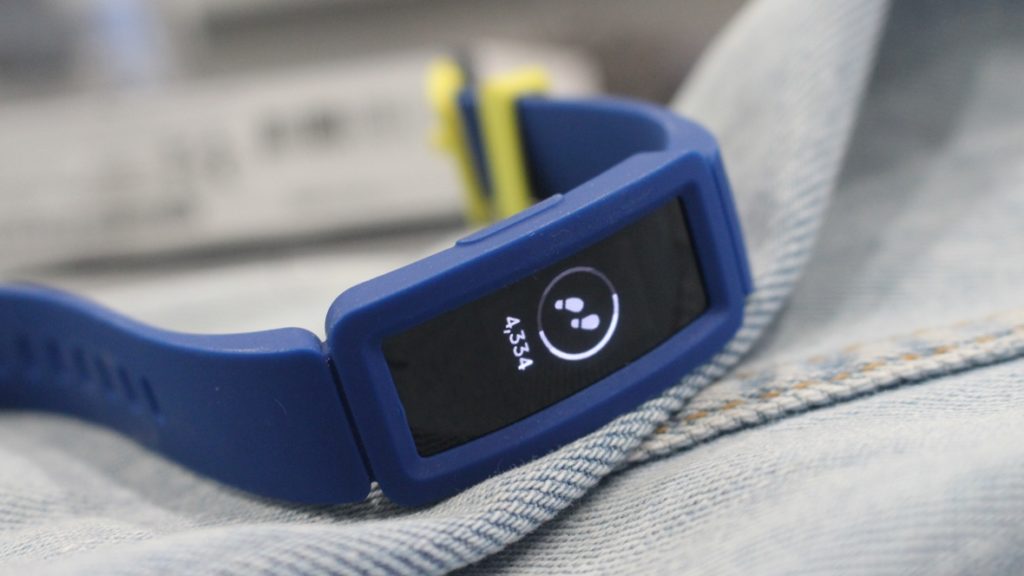 Fitbit Ace 2 Hands-on Review : First look - A kids tracker that grows ...