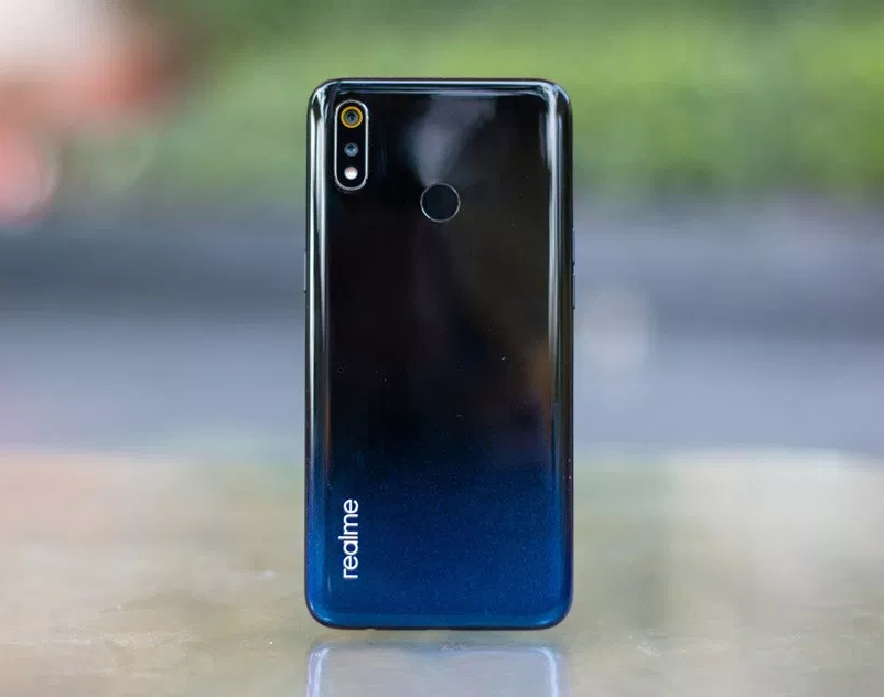Realme 3 Pro review: Impressive performance, good camera - GearOpen.com