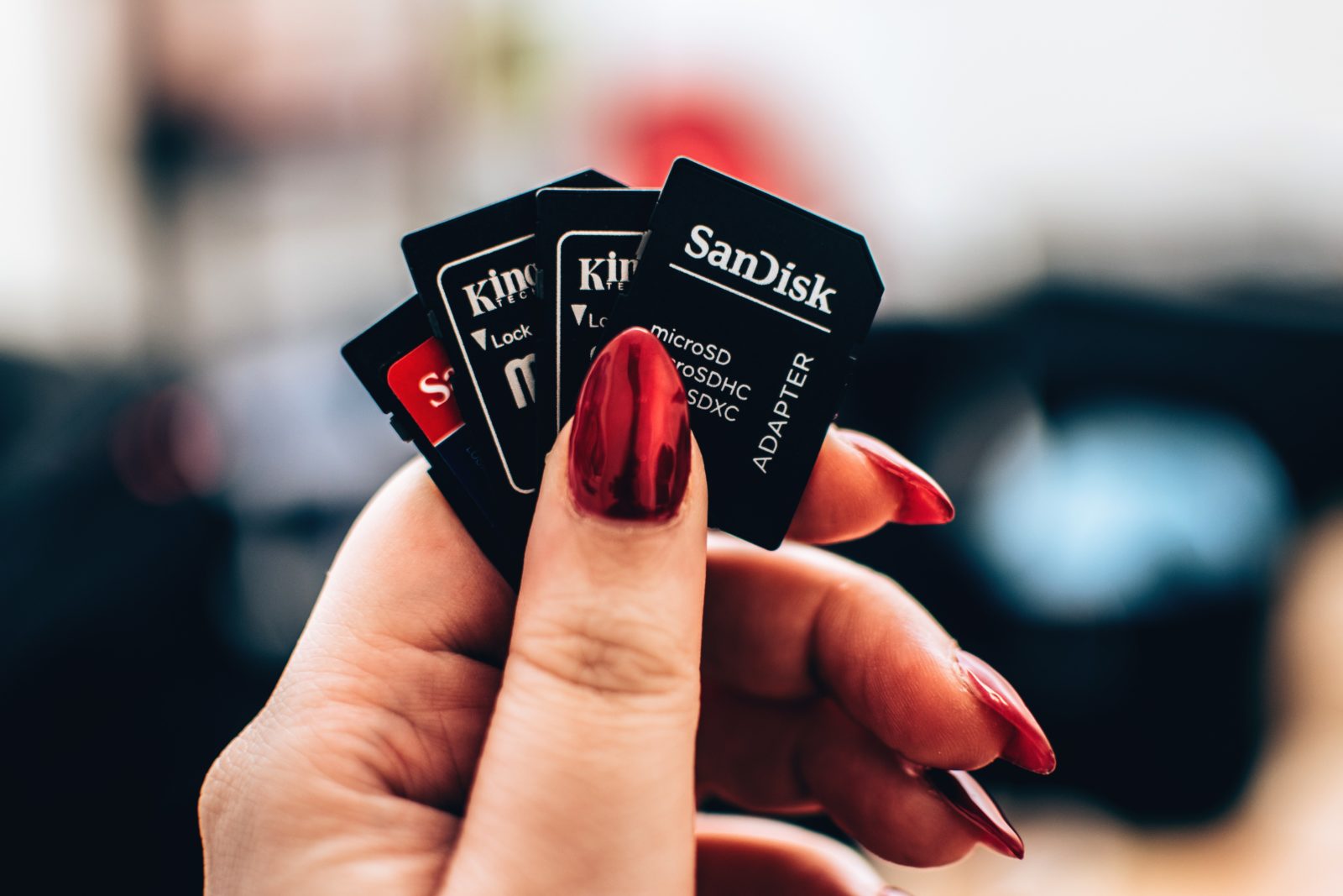 How to Spot a Fake SD Card - GearOpen.com