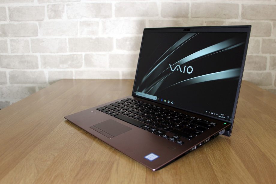 VAIO SX14 Review - GearOpen.com