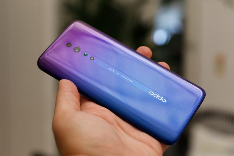 Oppo Reno Z Review - GearOpen.com