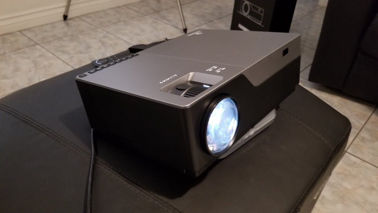 Vankyo V600 Projector Review: good quality and budget price - GearOpen.com