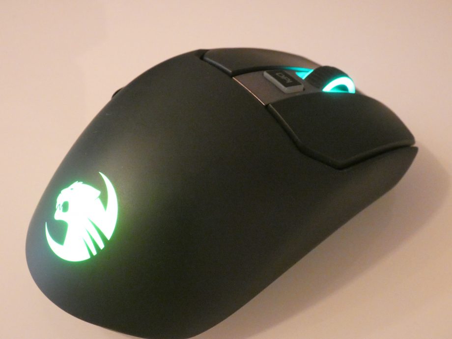 Roccat Kain 200 AIMO Mouse Review - GearOpen.com