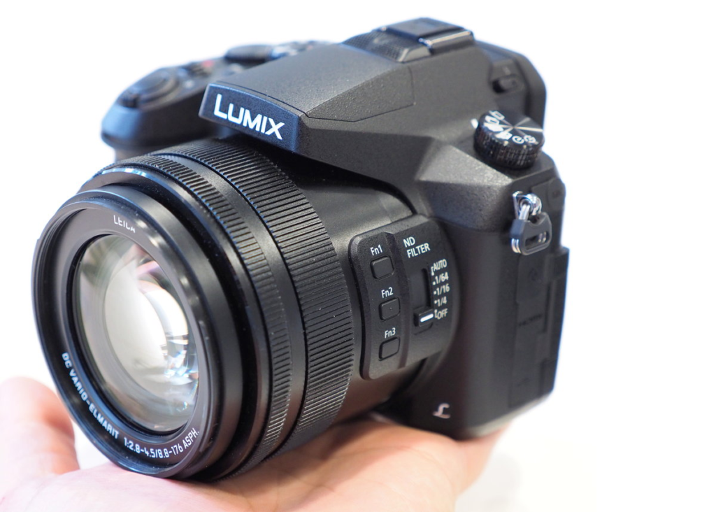 Top 15 Best Ultra Zoom Bridge Digital Cameras 2020 - GearOpen.com