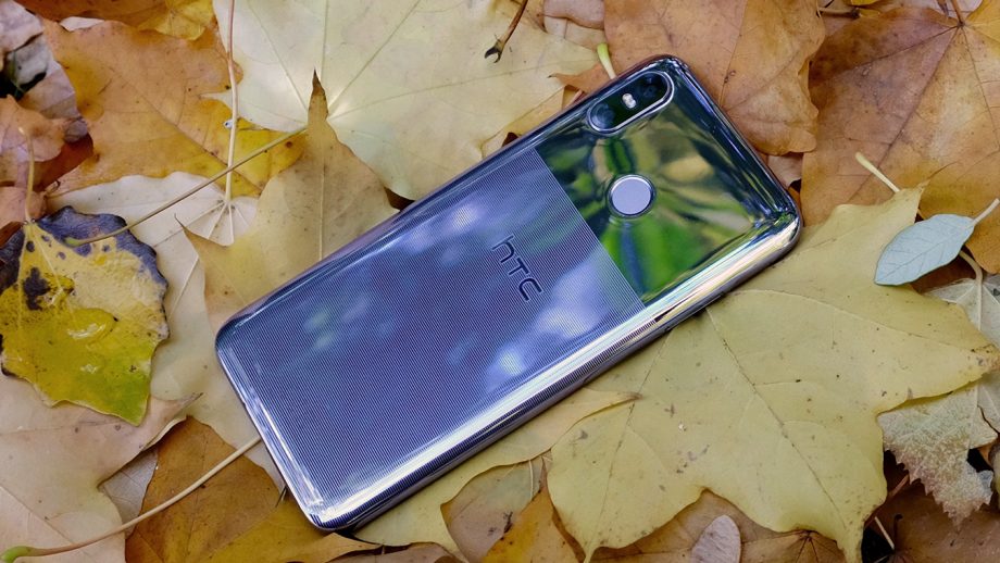 HTC will launch a 5G smartphone this year - GearOpen.com