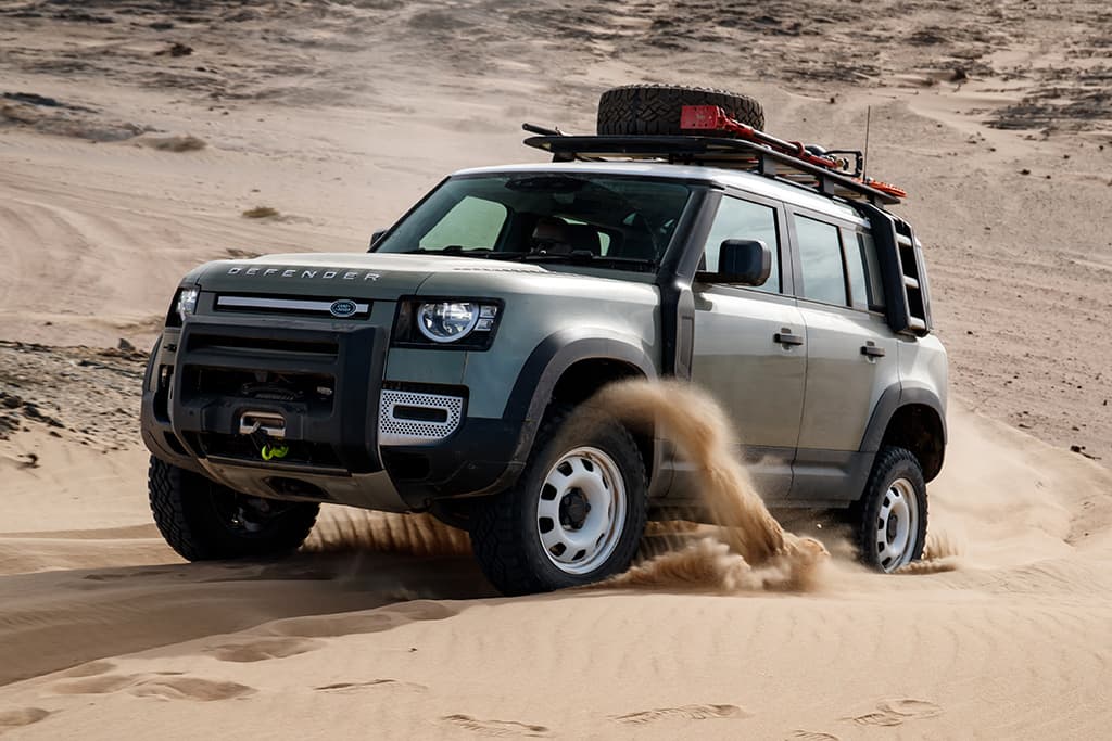 2020 Land Rover Defender 110 P400 and D240 Review – International ...