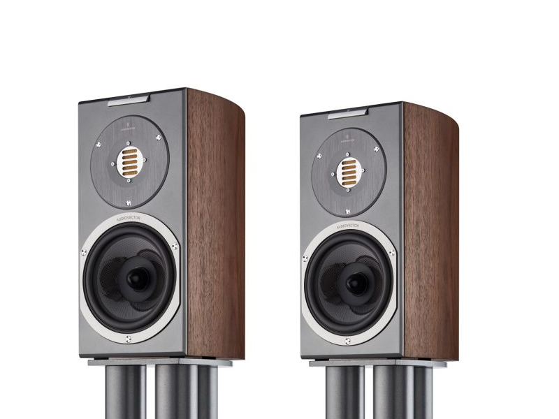 Audiovector R1 Arreté review - GearOpen.com