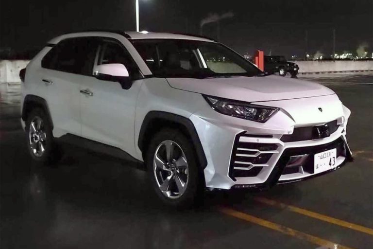 Turn your Toyota RAV4 into a Lamborghini SUV - GearOpen.com