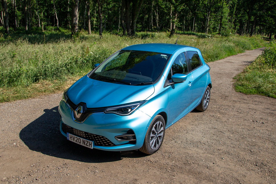 Renault Zoe review: It's all about the range - GearOpen.com