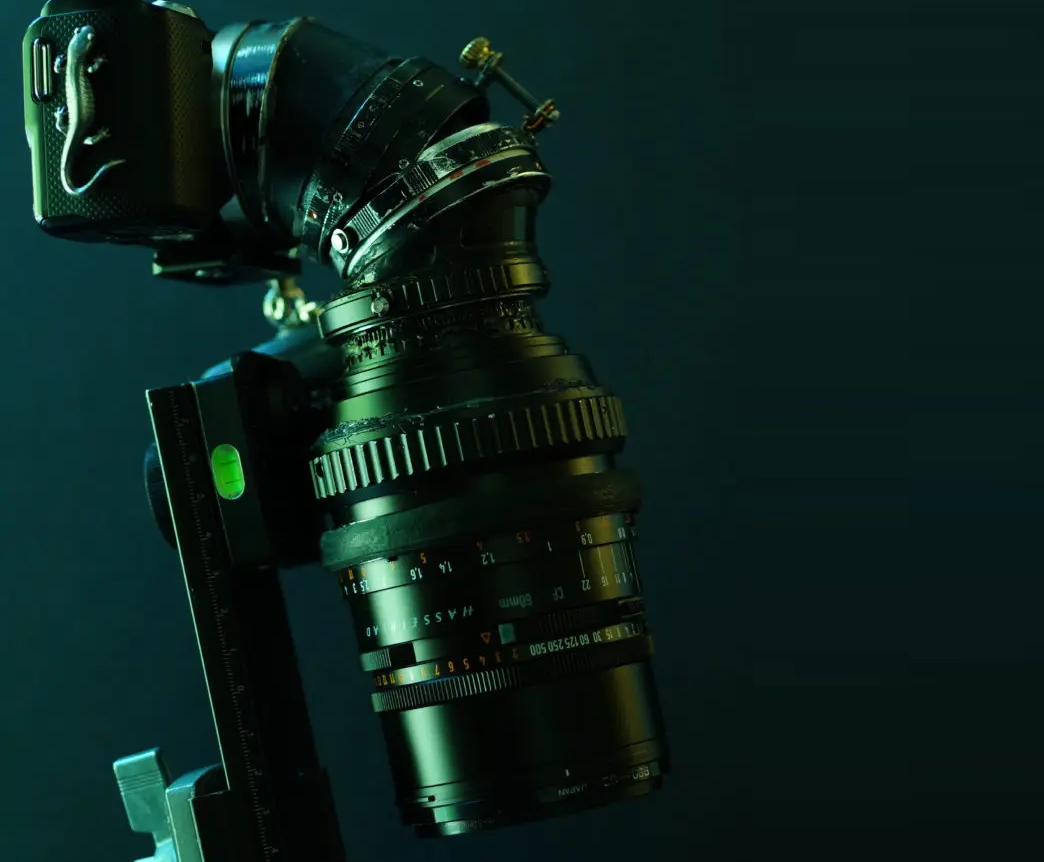 This Photographer’s Custom Made Tilt Shift Lenses Look Like Sci-Fi ...