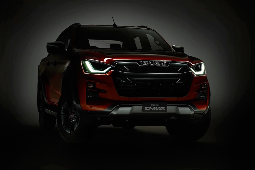 New Isuzu D-MAX launch date revealed - GearOpen.com
