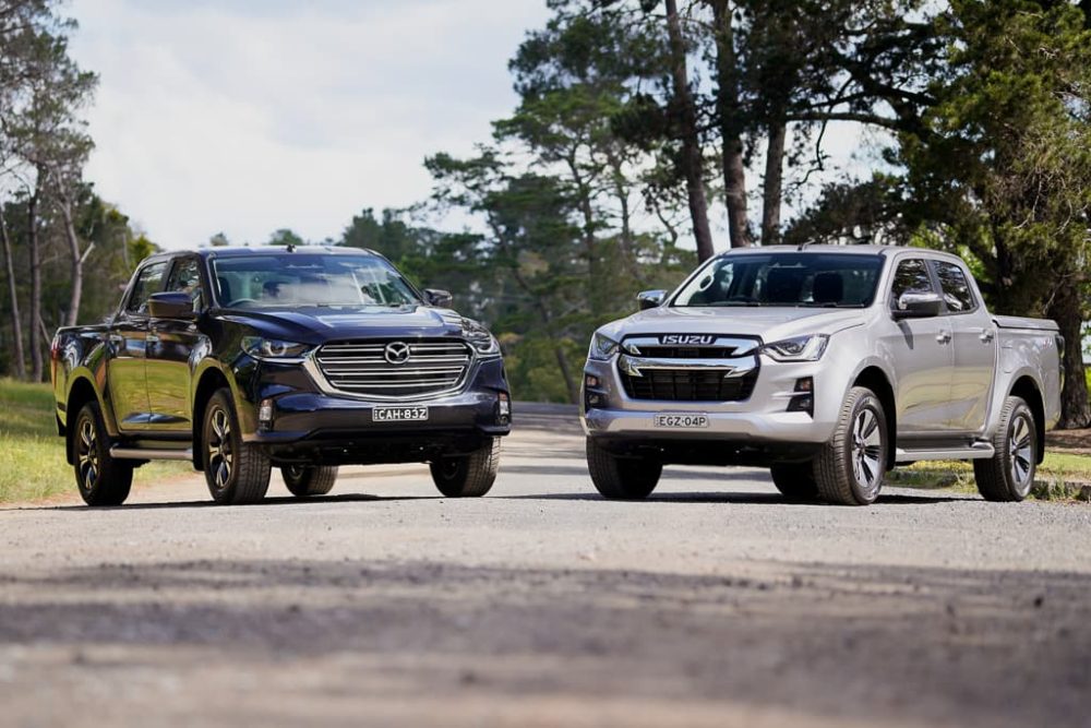 2020 Isuzu D-MAX LS-U v Mazda BT-50 XTR Comparison - GearOpen.com