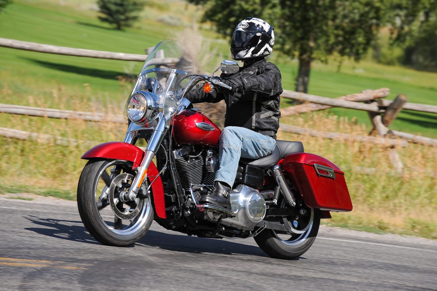 2012 HARLEY-DAVIDSON DYNA SWITCHBACK RETRO TEST: A CONVERTIBLE ...
