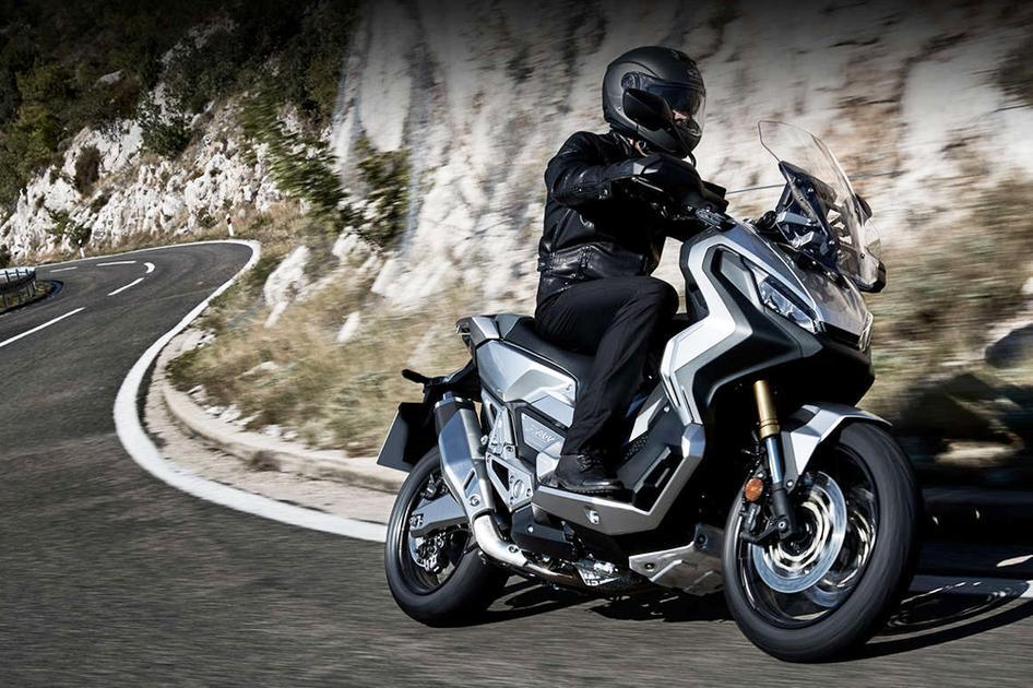 Top 5 Maxi-Scooters - GearOpen.com