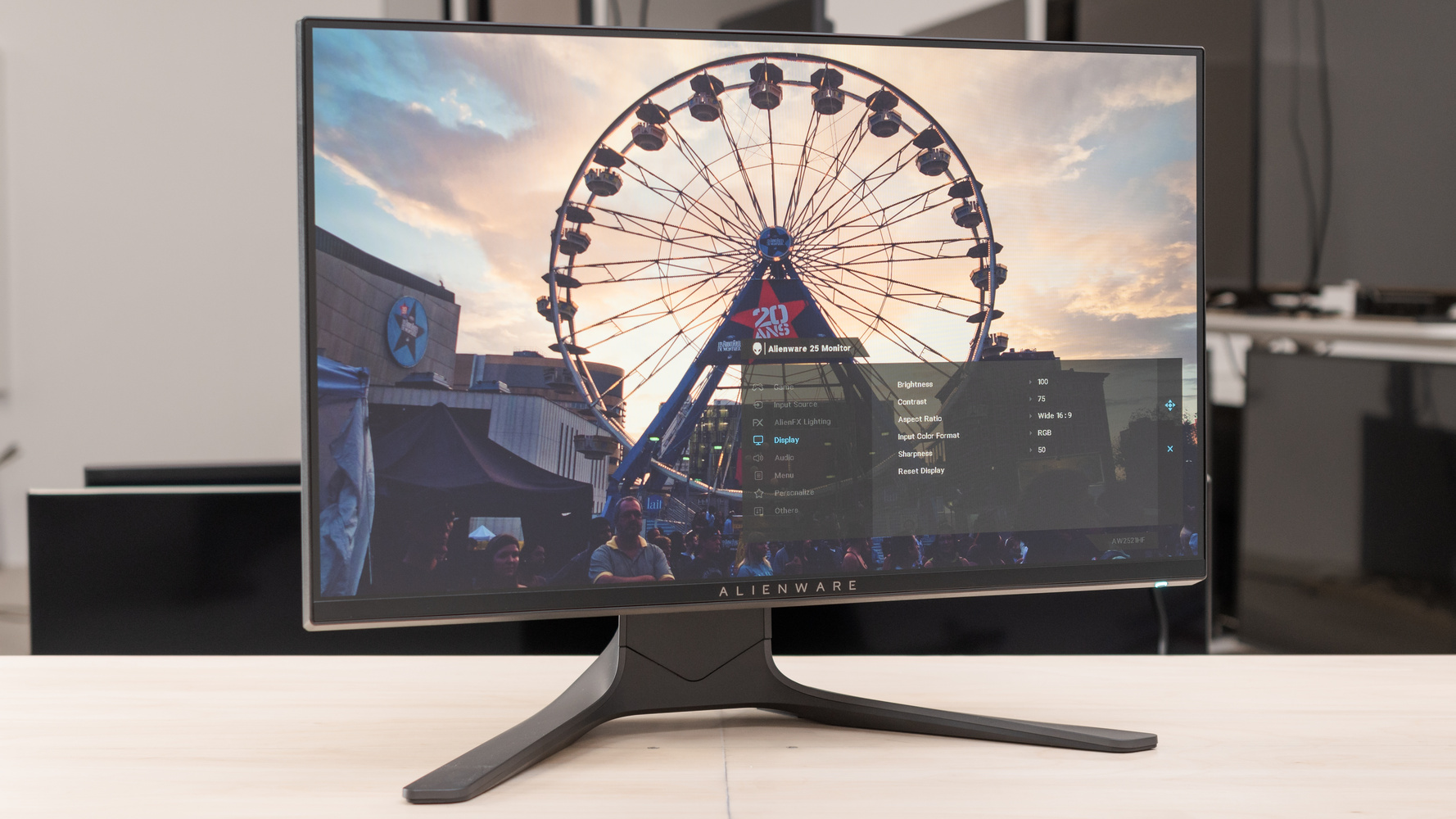 Dell Alienware AW2521H Monitor Review - GearOpen.com
