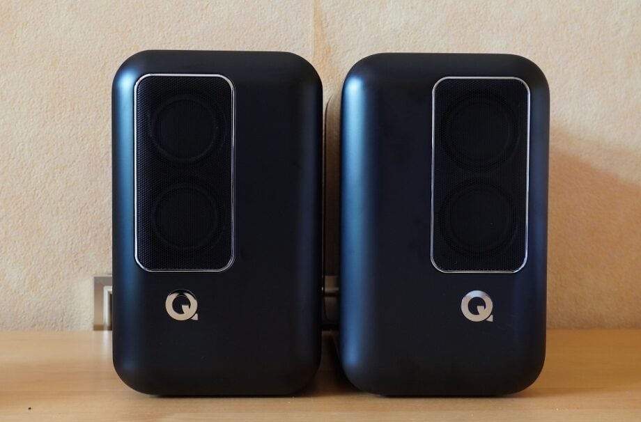 Hands on: Q Acoustics Q Active 200 Review - GearOpen.com