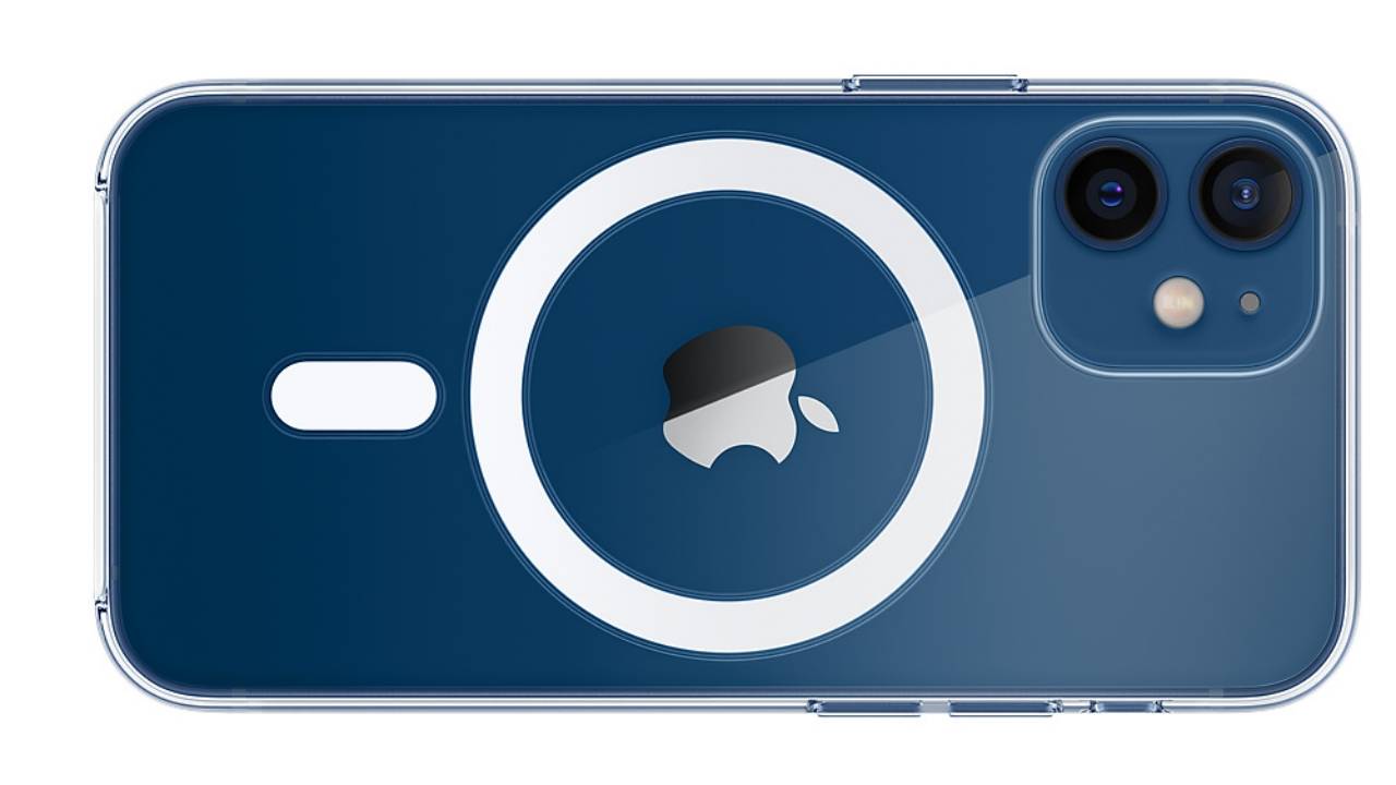 iPhone 12 risks to pacemakers emphasized by doctors’ report - GearOpen.com