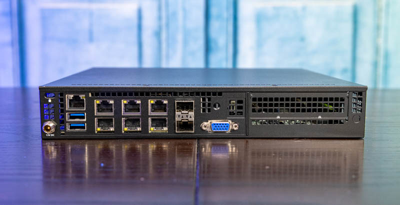 Supermicro E300-9D-4CN8TP Review - GearOpen.com