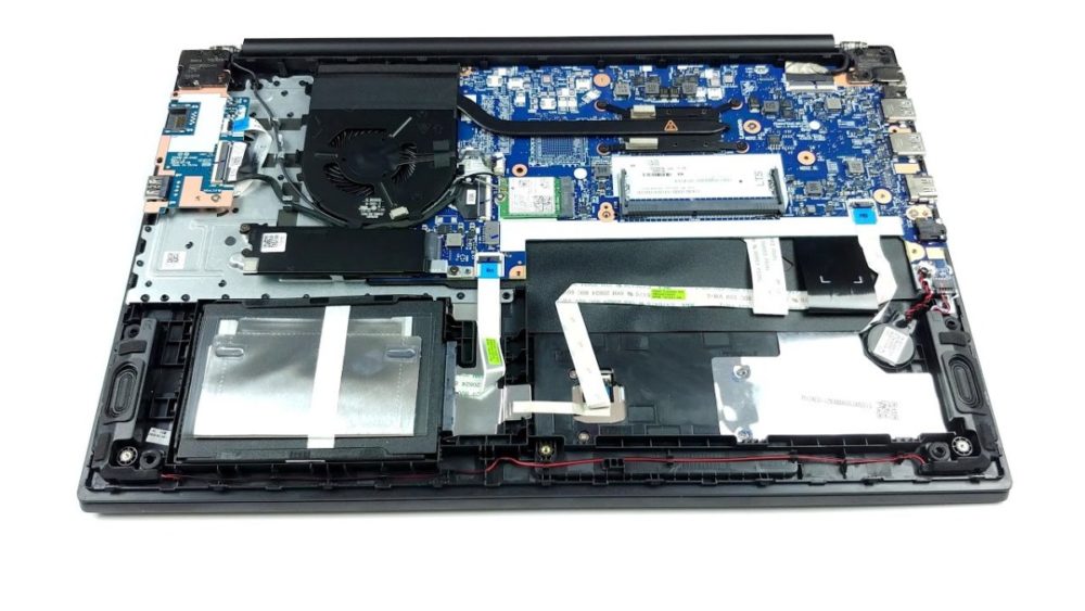 Inside Lenovo ThinkPad E14 Gen 2 – disassembly and upgrade options ...