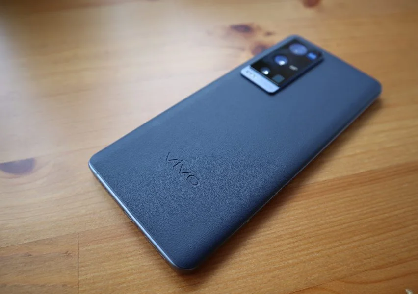 Vivo X60 Pro Plus Review - GearOpen.com