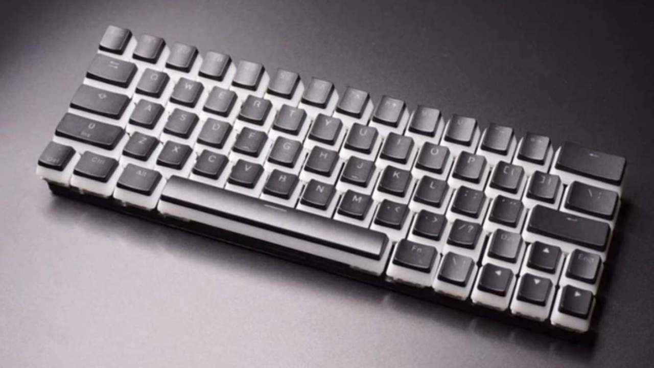 CharaChorder Lite lets you type whole words like you’re playing a piano ...