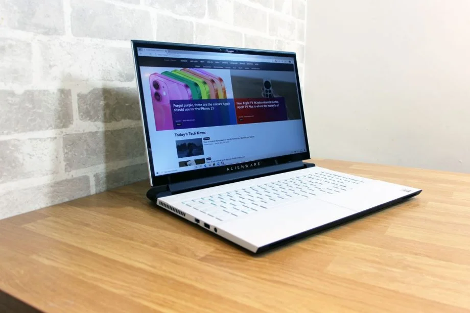 Alienware m17 R4 Review - GearOpen.com