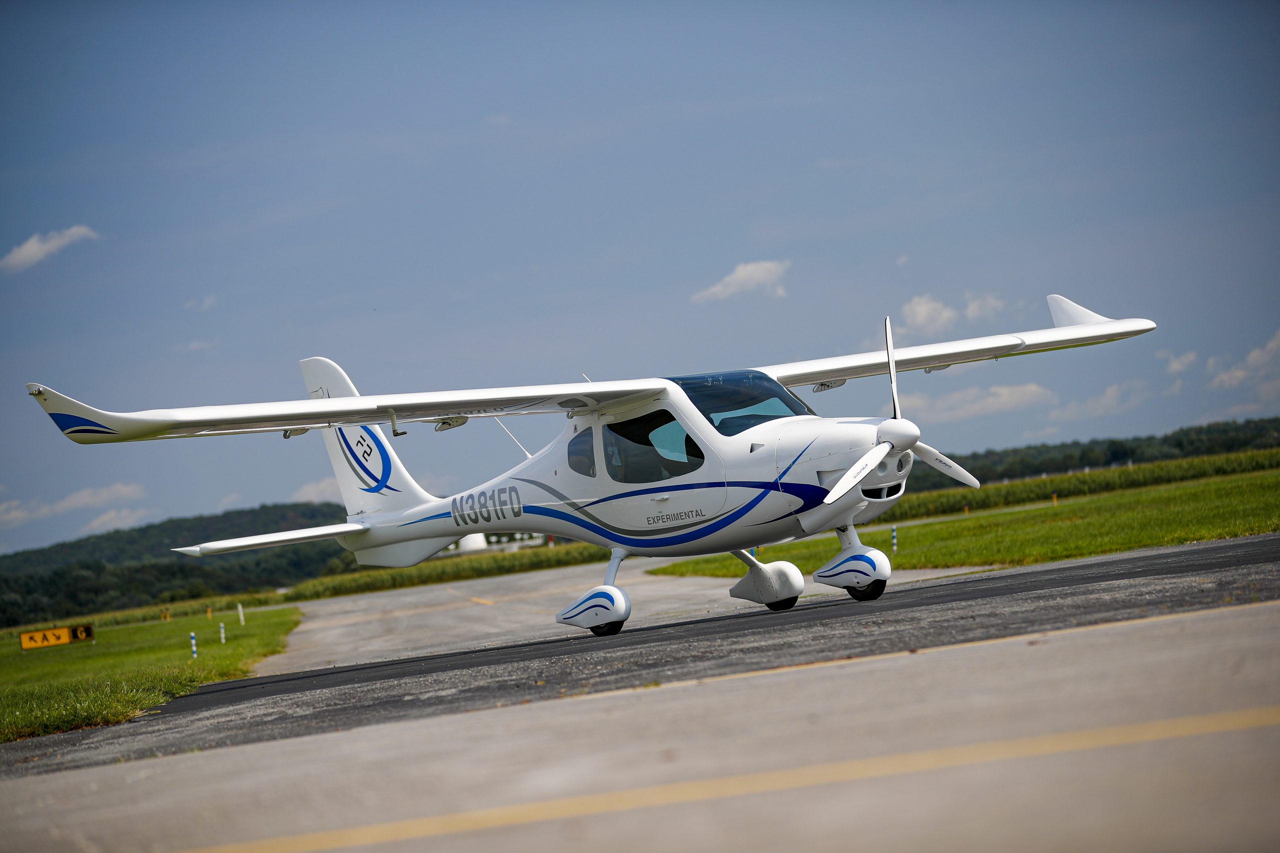 Flight Design F2 Gets FAA Thumbs-Up For S-LSA - GearOpen.com