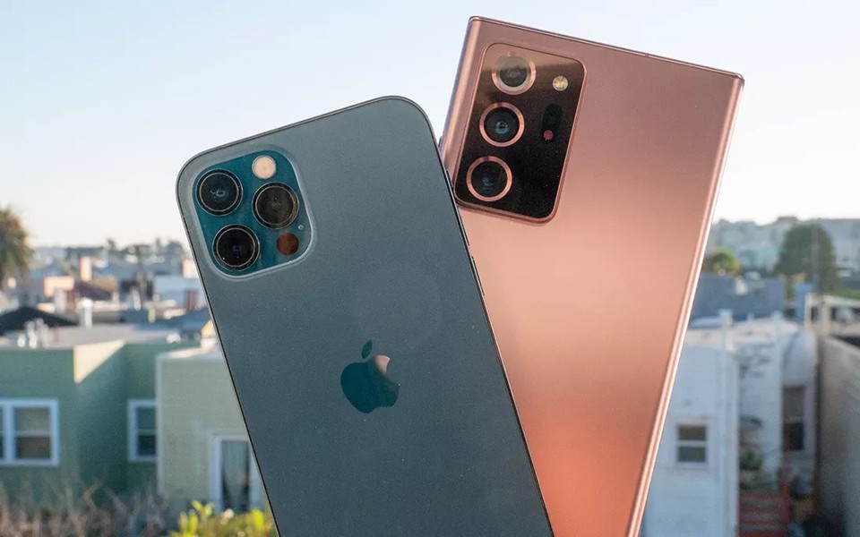 Tablet vs. Smartphones – Do you Need a Tablet, Smartphone, or Both ...