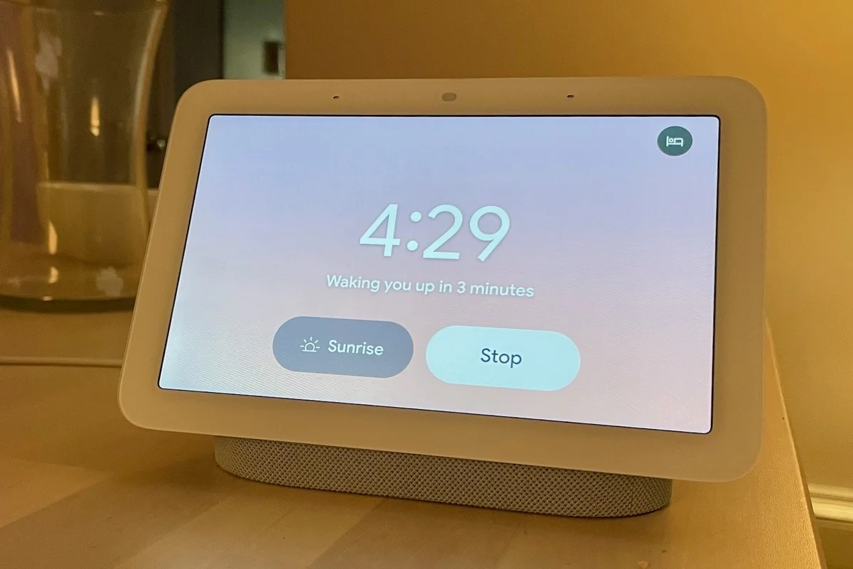 Here’s the nicest way to wake up, courtesy of your Google smart display ...
