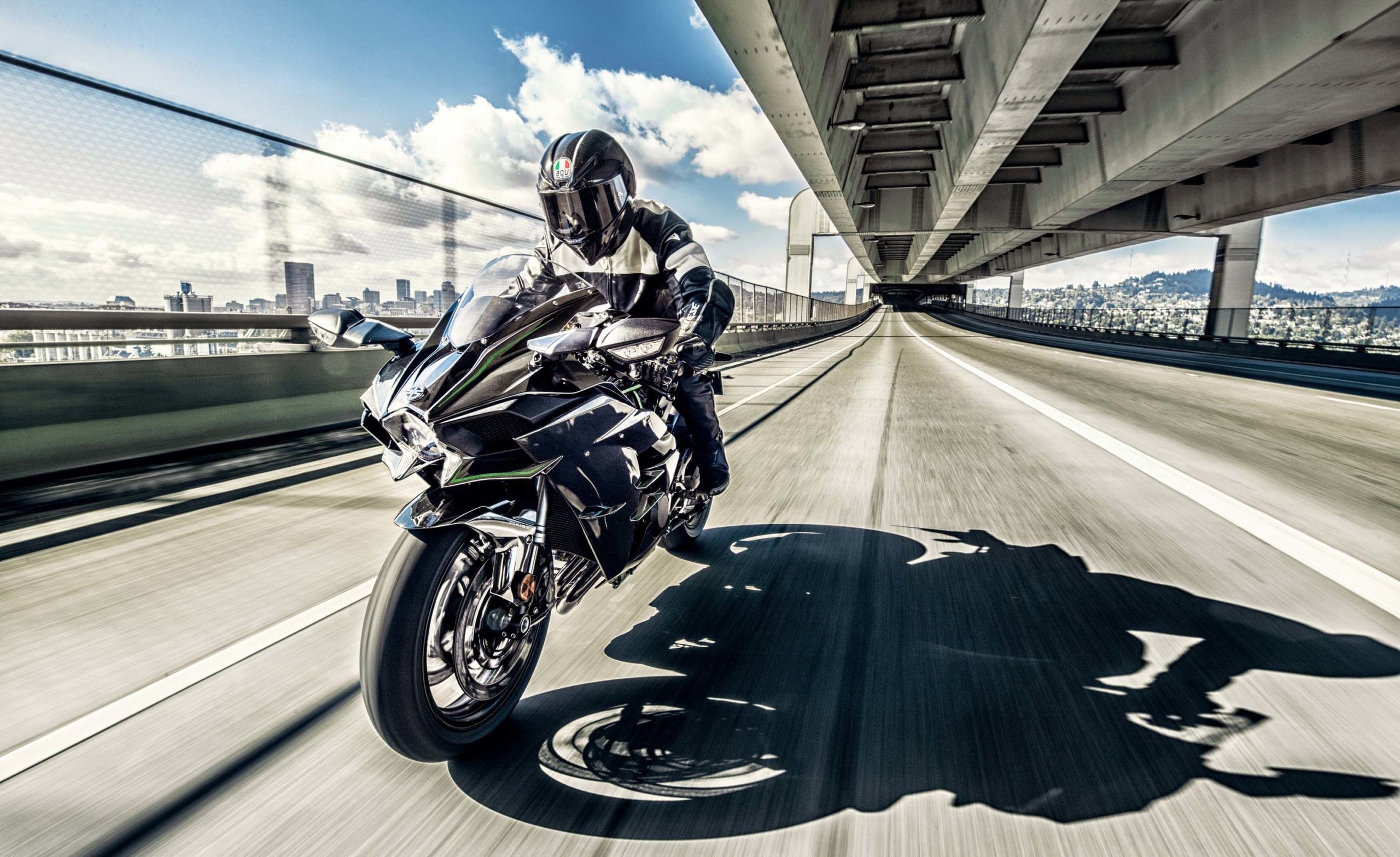 Kawasaki is Developing a Hybrid Motorcycle with an Electric ...